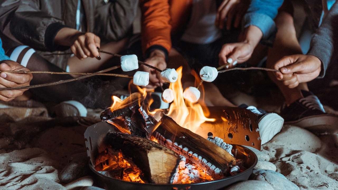 Qualities of a Good Friendship - The Allender Center